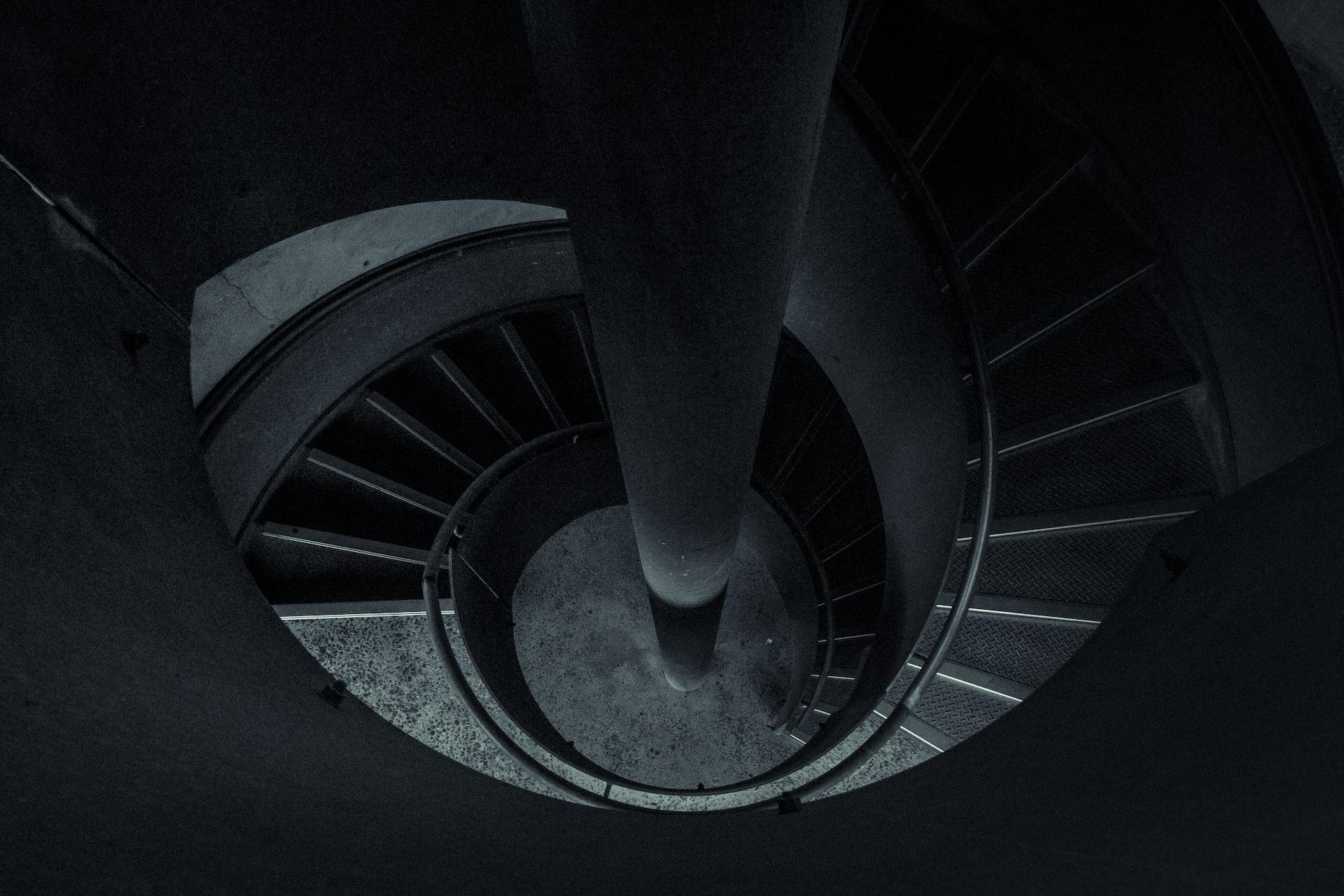 5 Best Types of Steel Staircase Designs | Veriform